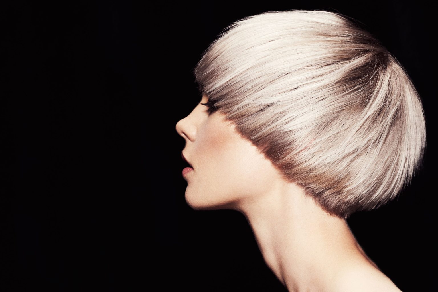 CẮT & NHUỘM: METALLIC GRADUATION - TIGI Fuse