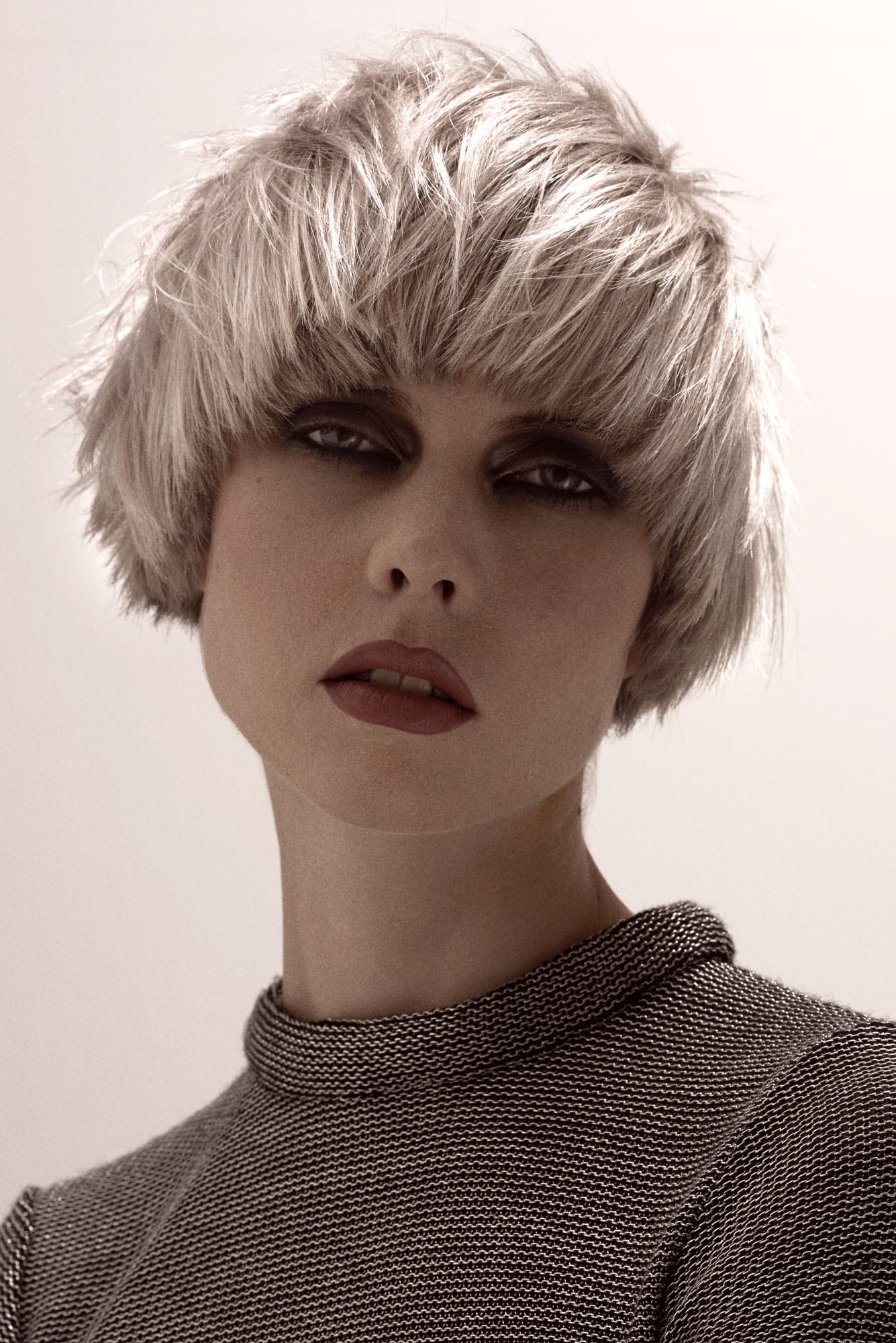 CẮT & NHUỘM: METALLIC GRADUATION - TIGI Fuse